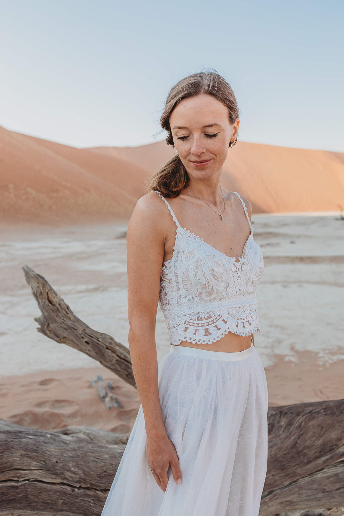 Elope in Namibia – Judith & Sander’s Sossusvlei Adventure - Mariette du ...